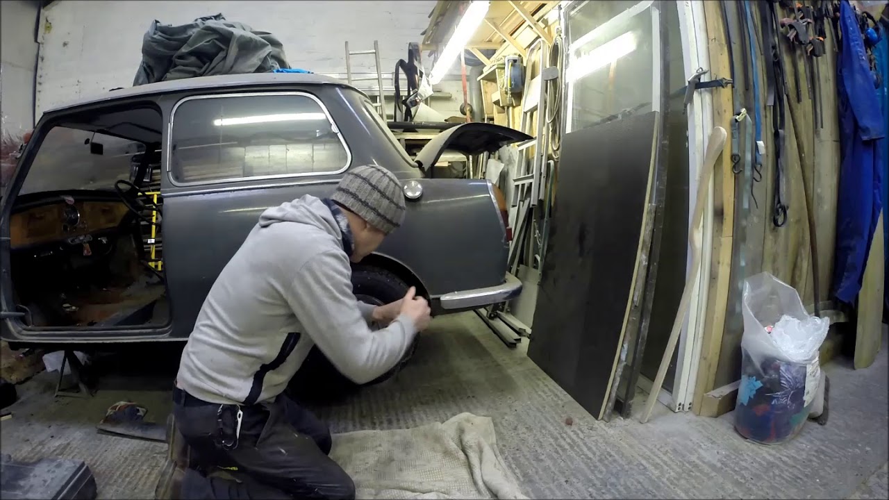 The Riley Elf Mk2 rebuild part 3 - YouTube