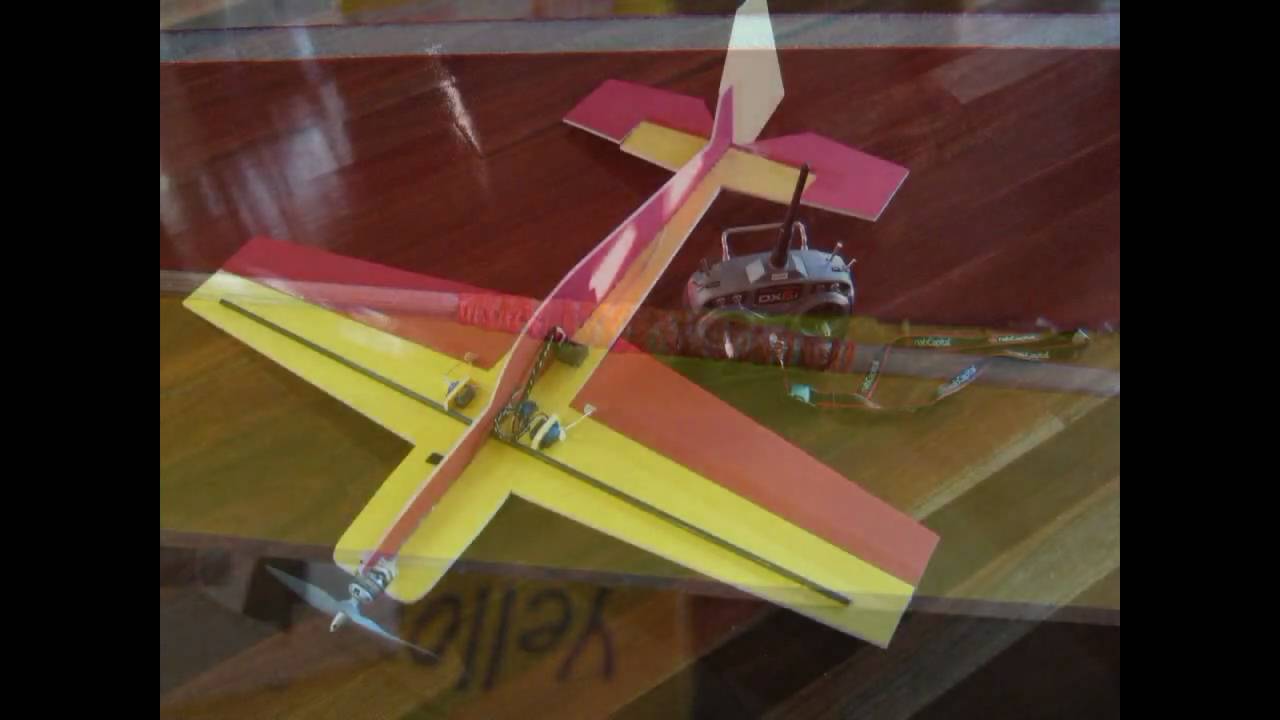 RC Powers Extra 300 - YouTube