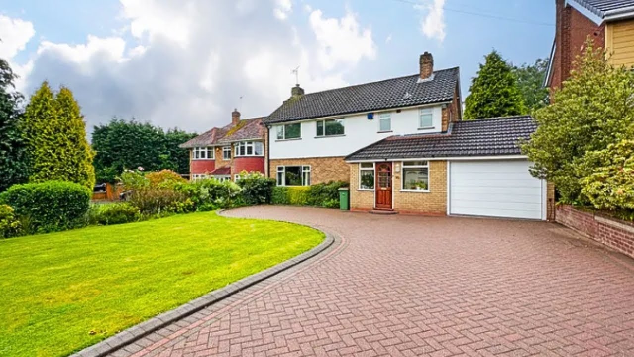 Four Bedroom Spacious Detached On Prospect Lane In Solihull - YouTube