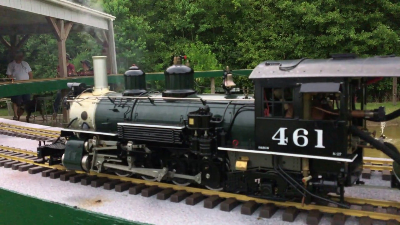 running live steam trains - YouTube