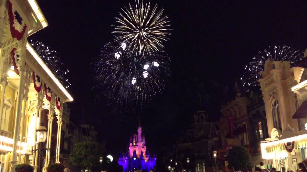 Fireworks in Disney Land Magic Kingdom, FL - YouTube
