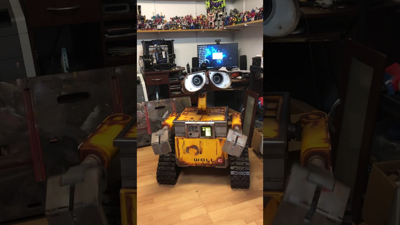 Wall-E built almost complete ! - YouTube