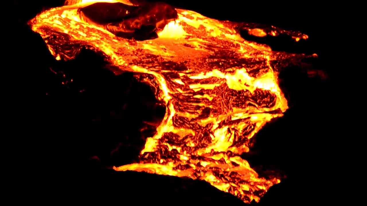 Hawaii amazing lava explosion - YouTube