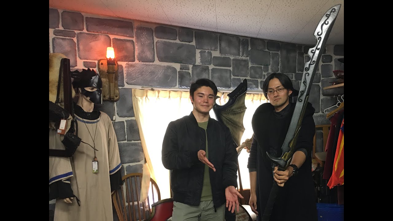 エピック-アーモリーのロリアン・グレイヴラープ武器Epic Armoury Lorian Glaive LARP weapon - YouTube