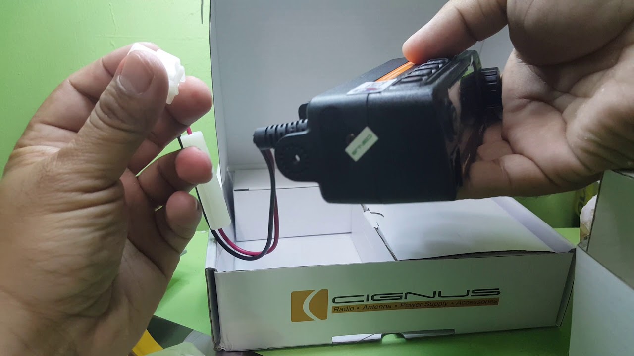 Cignus 828mini dual band mini base radio - YouTube