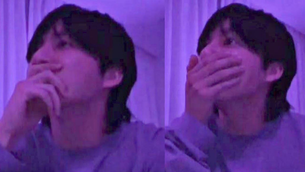 Jungkook crying during his live after listening to Army song "Love ...