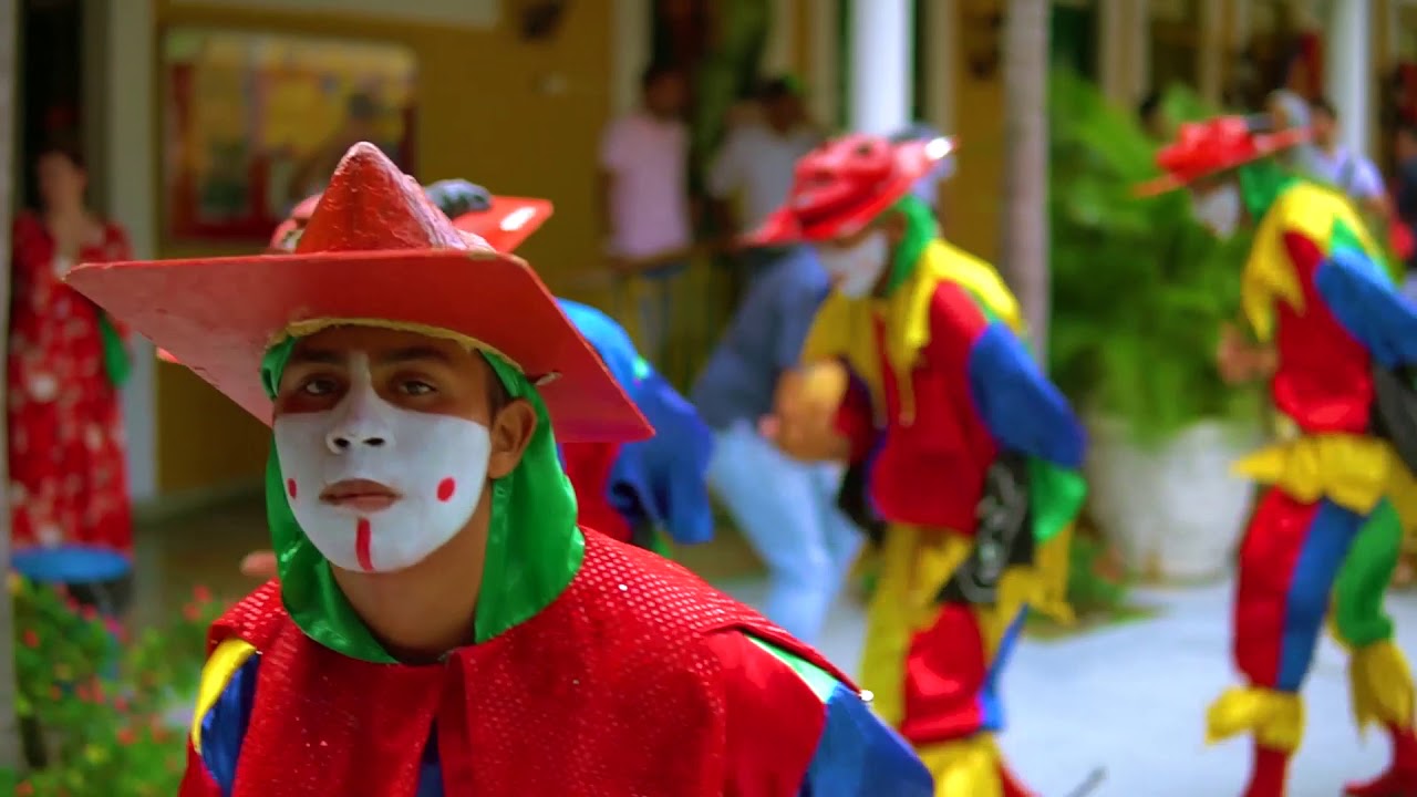 Danza de los Diablos Arlequines de Sabanalarga - YouTube