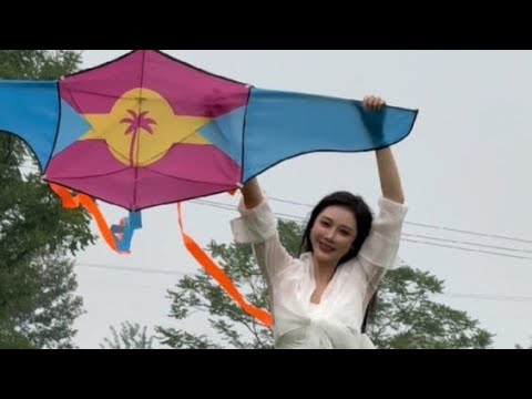 Jiafei's Show EP. 1 - "Flying the Floptropica Flag" - YouTube