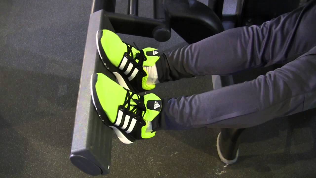 Rotary Calf Technogym - YouTube