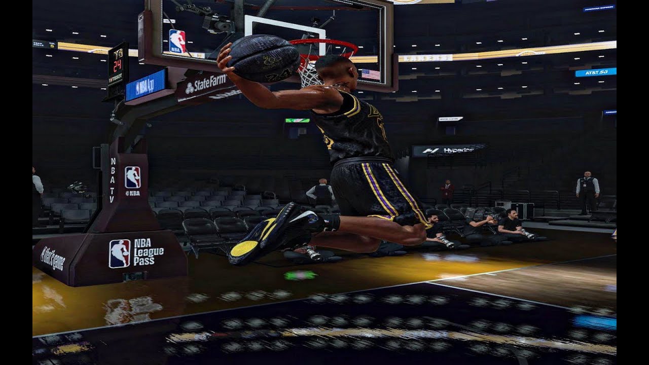The Cobra Dunk Contest Practice - YouTube
