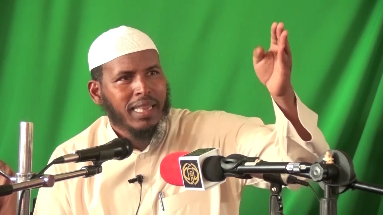 SH.CABDILAAHI BARBARAAWI OO KA HADLAY SHEEKH HARGAYSA LA YIMID DABIIB ...