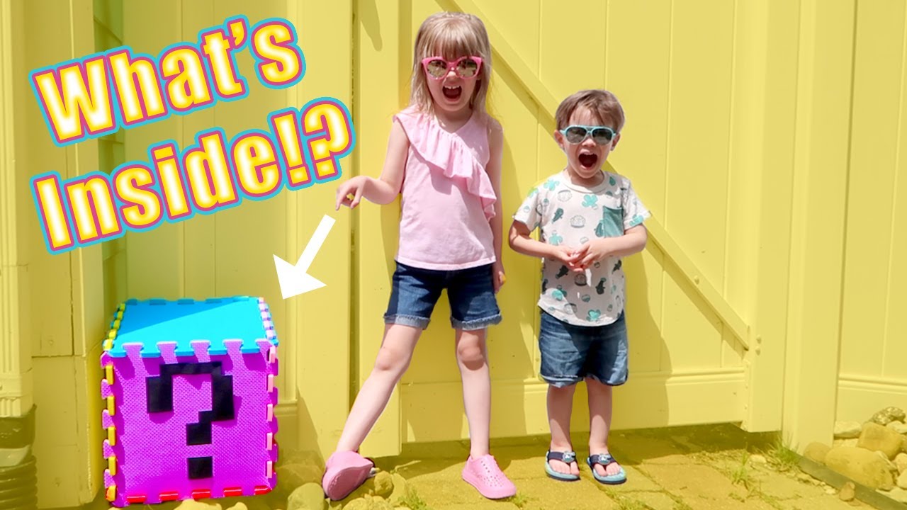 My PB and J Finds Lucky Mystery Blocks!! What’s Inside!? - YouTube