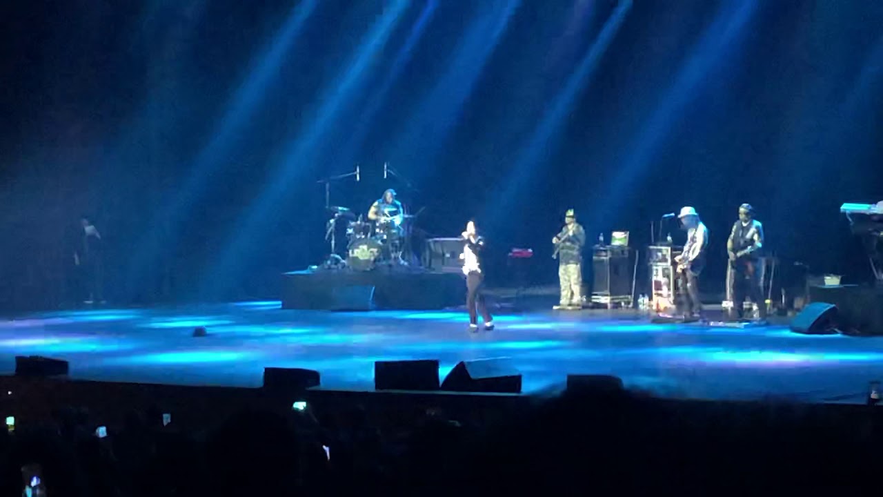 William Hall - Billie Jean (Michael Jackson's impersonator) - YouTube