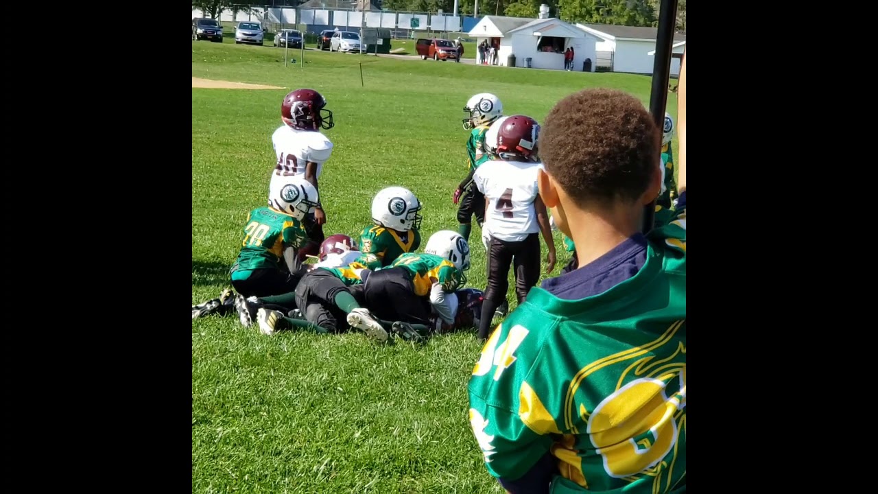 Valley Stallions Football 2019 Tiny Mites - YouTube