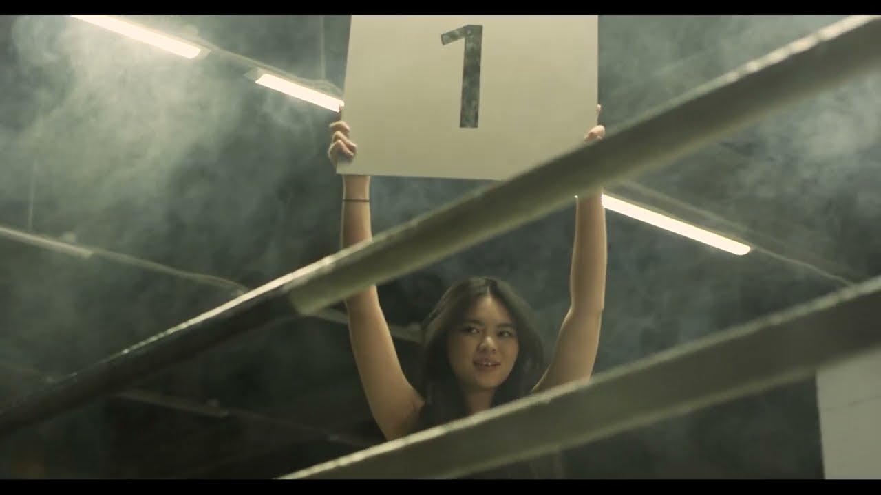 DJ Dime - Feel The Bass (Official Music Video) - YouTube