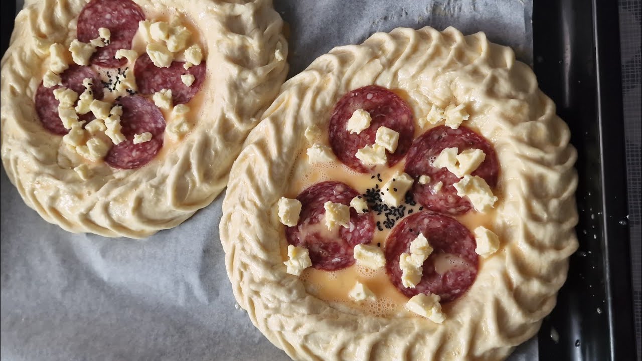 Bukë të Mbushura me Suxhuk. Met knaq - YouTube