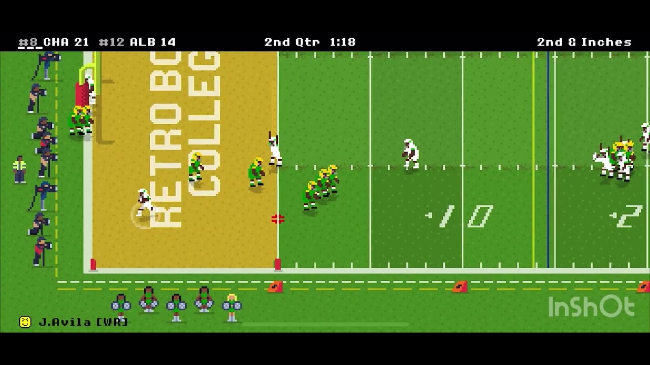 Watch me destroy Alabama on retro bowl collage - YouTube