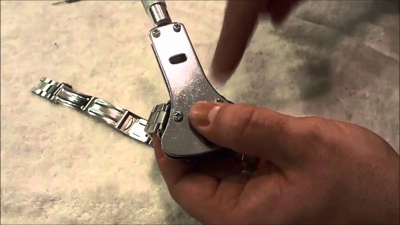 How To Open A Watch With A Case Wrench (Tutorial) - YouTube