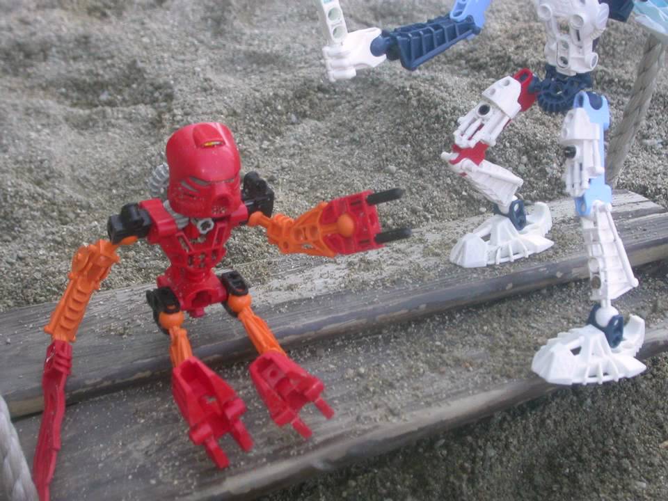 bionicle - YouTube
