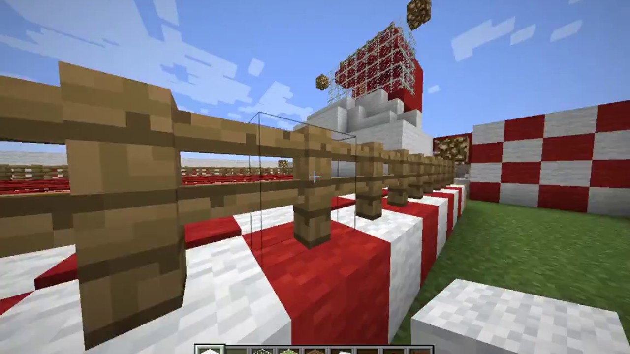 How To Create an Epic Secret Door - Minecraft All Versions - Easy - YouTube