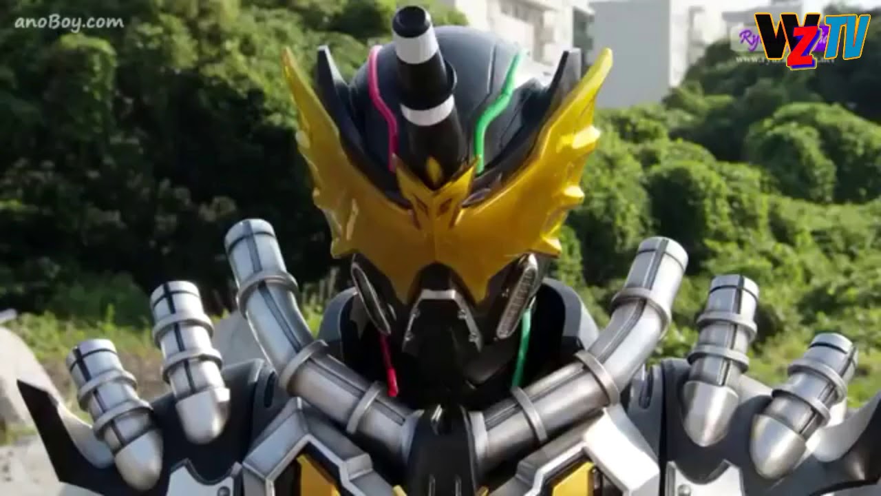 Kamen Rider Build_ Eps 2 Fight Scene - YouTube