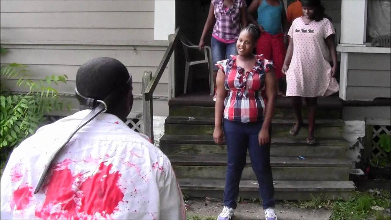 Miami Zombie Attack Prank - YouTube