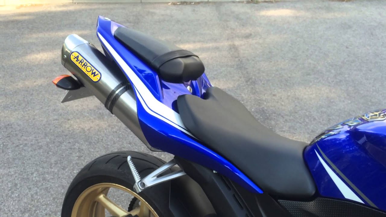 Yamaha R1 RN19 2008 ARROW K&N - YouTube