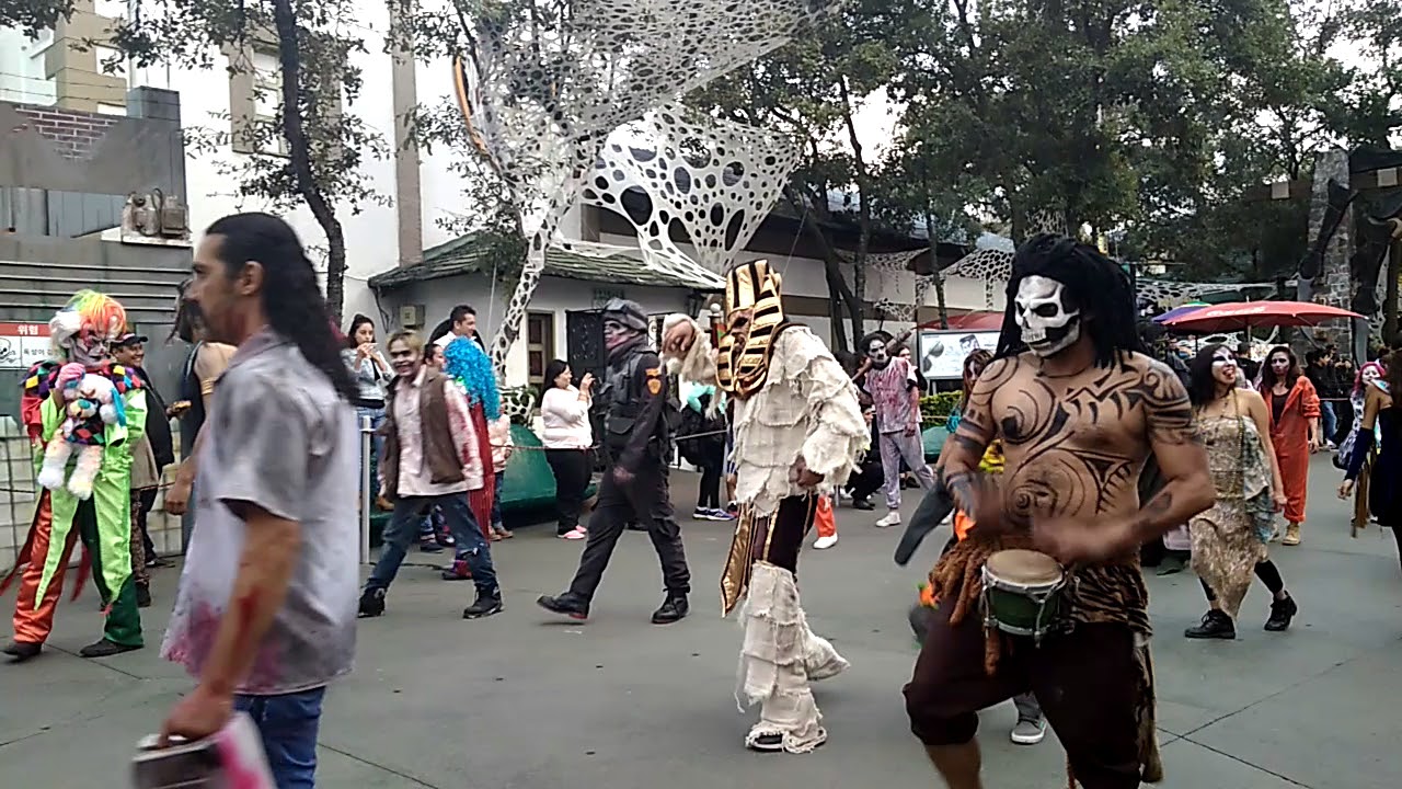 Desfile Festival del Terror 2017 Six Flags México - YouTube