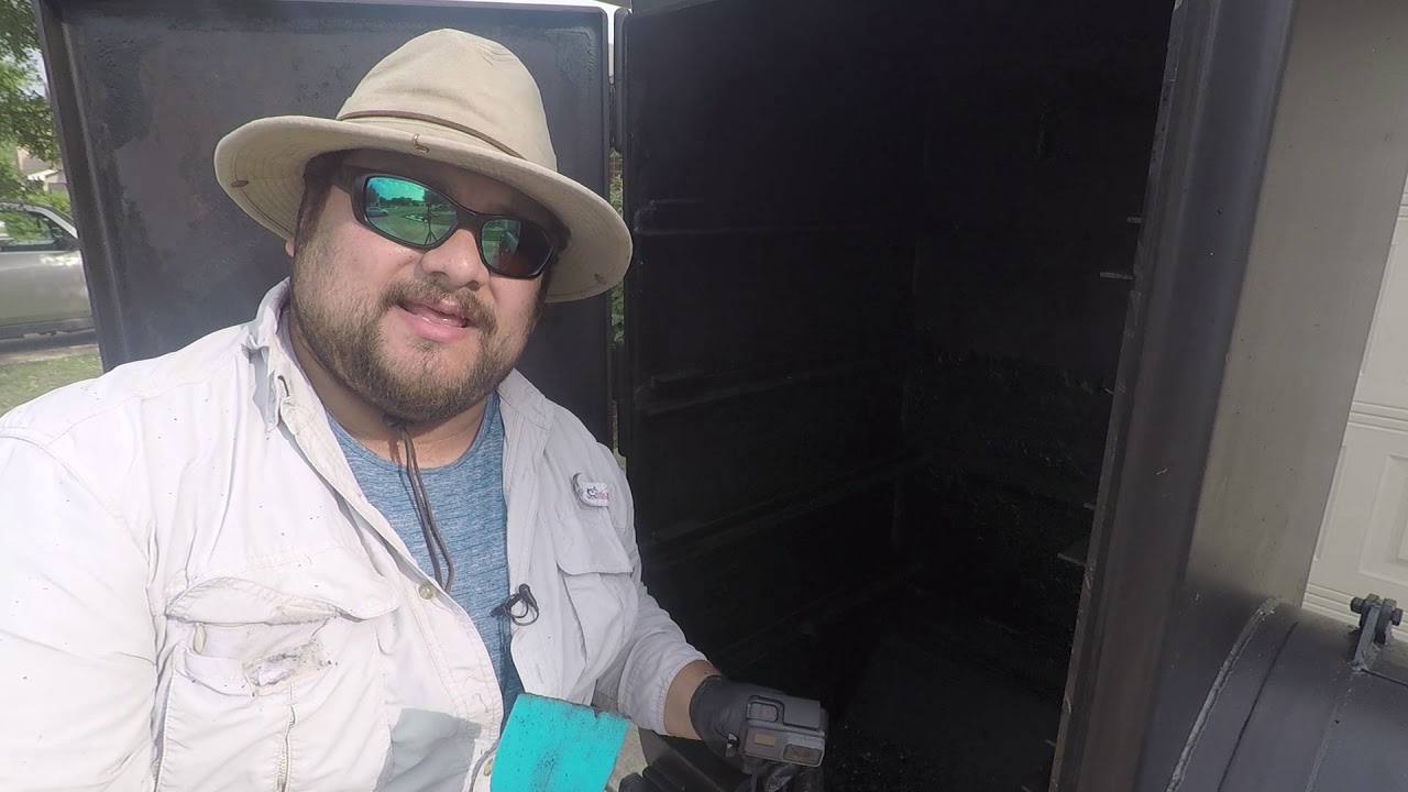 Fat E's BBQ Deep Cleaning My Lone Star Grillz - YouTube