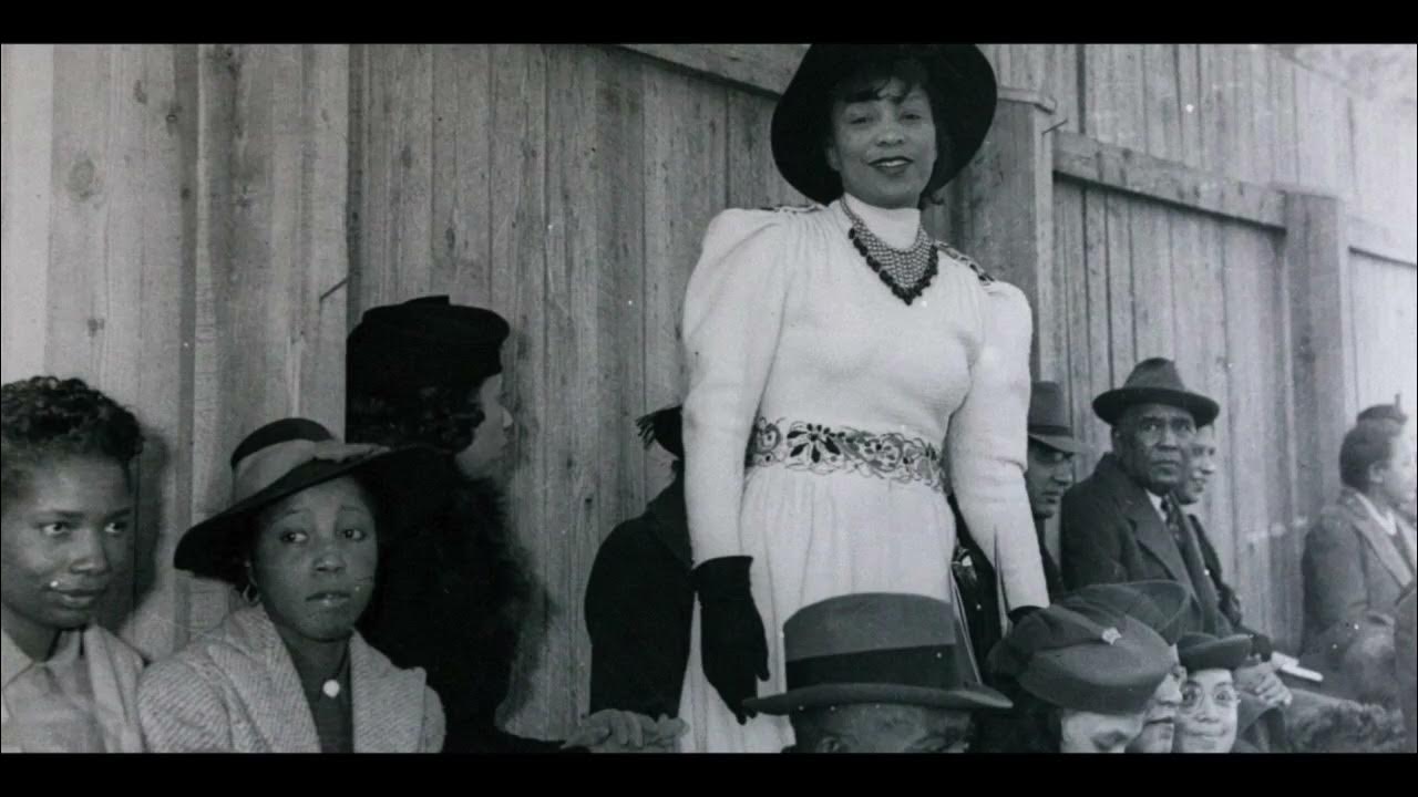 HOW IT FEELS TO BE COLORED ME, A Short Story by Zora Neale Hurston ...