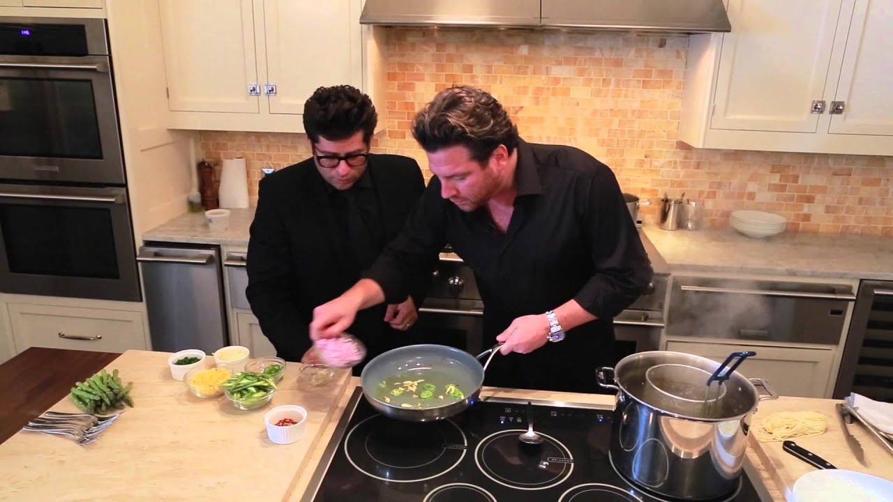 Hanging with Harris: Chef Scott Conant - YouTube