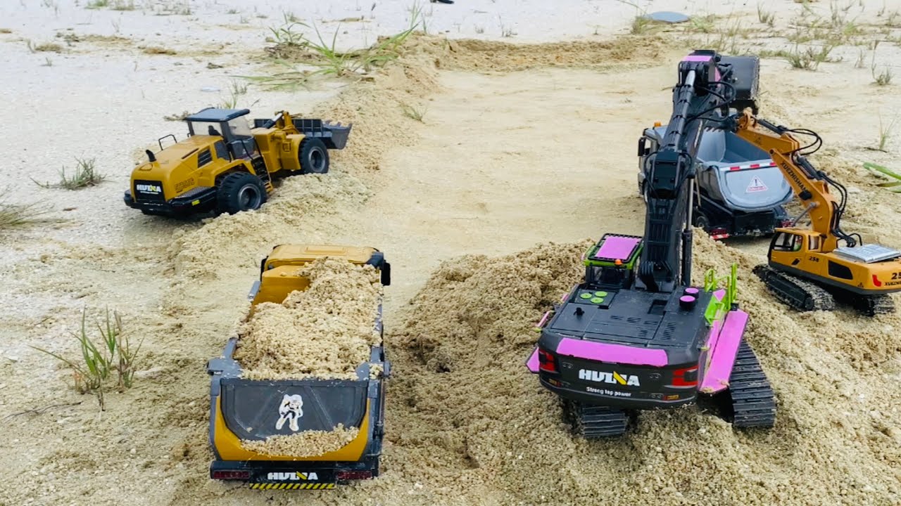 Amazing RC dump trucks working on construction site to fill the big ...