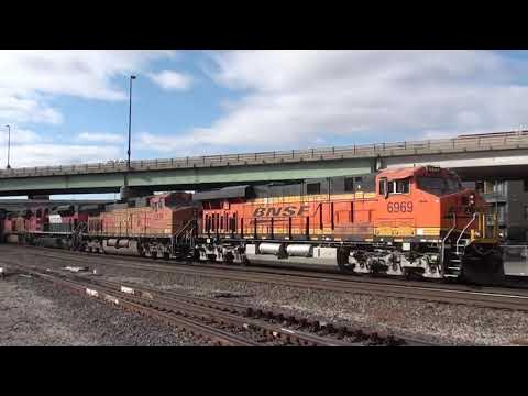BNSF #6969 Leads EB Intermodal with Ferromex Power. Kansas City, MO 12/17/22 - YouTube