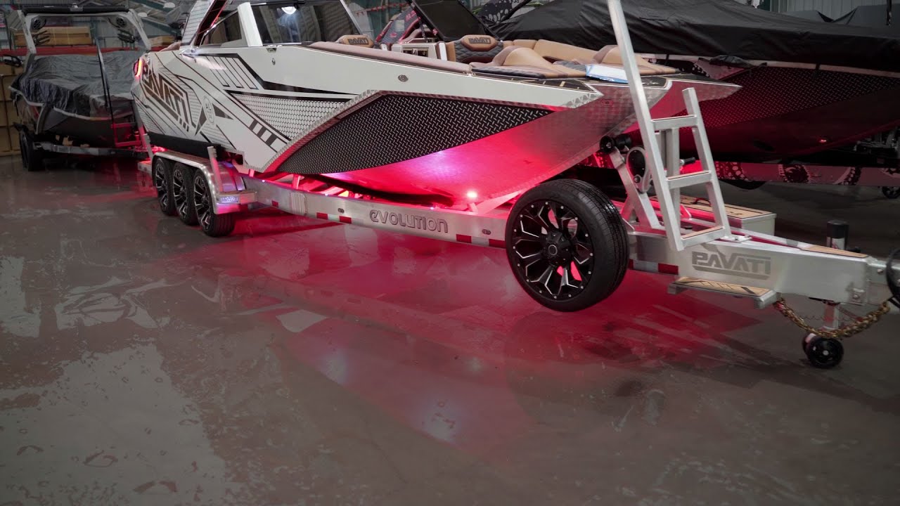 Pavati Wake | EVOLUTION ALUMINUM TRIPLE AXLE TRAILERS - YouTube