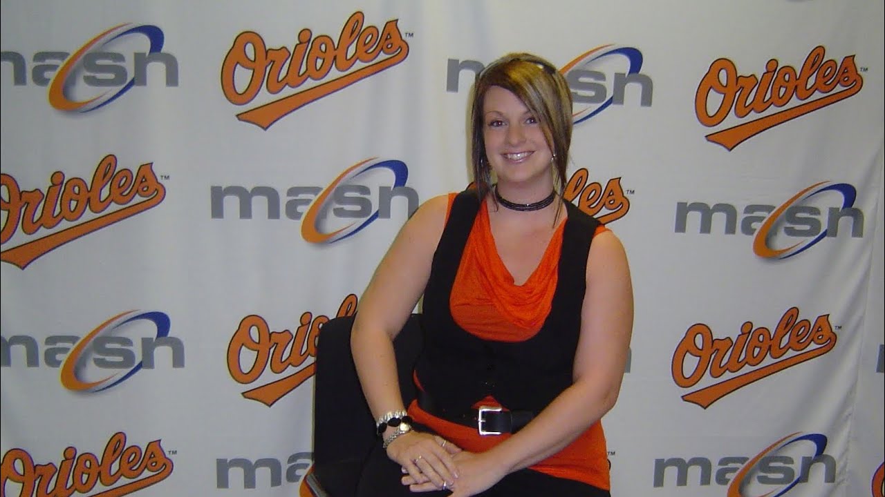 Carrie Barton National Anthem Baltimore Orioles - YouTube