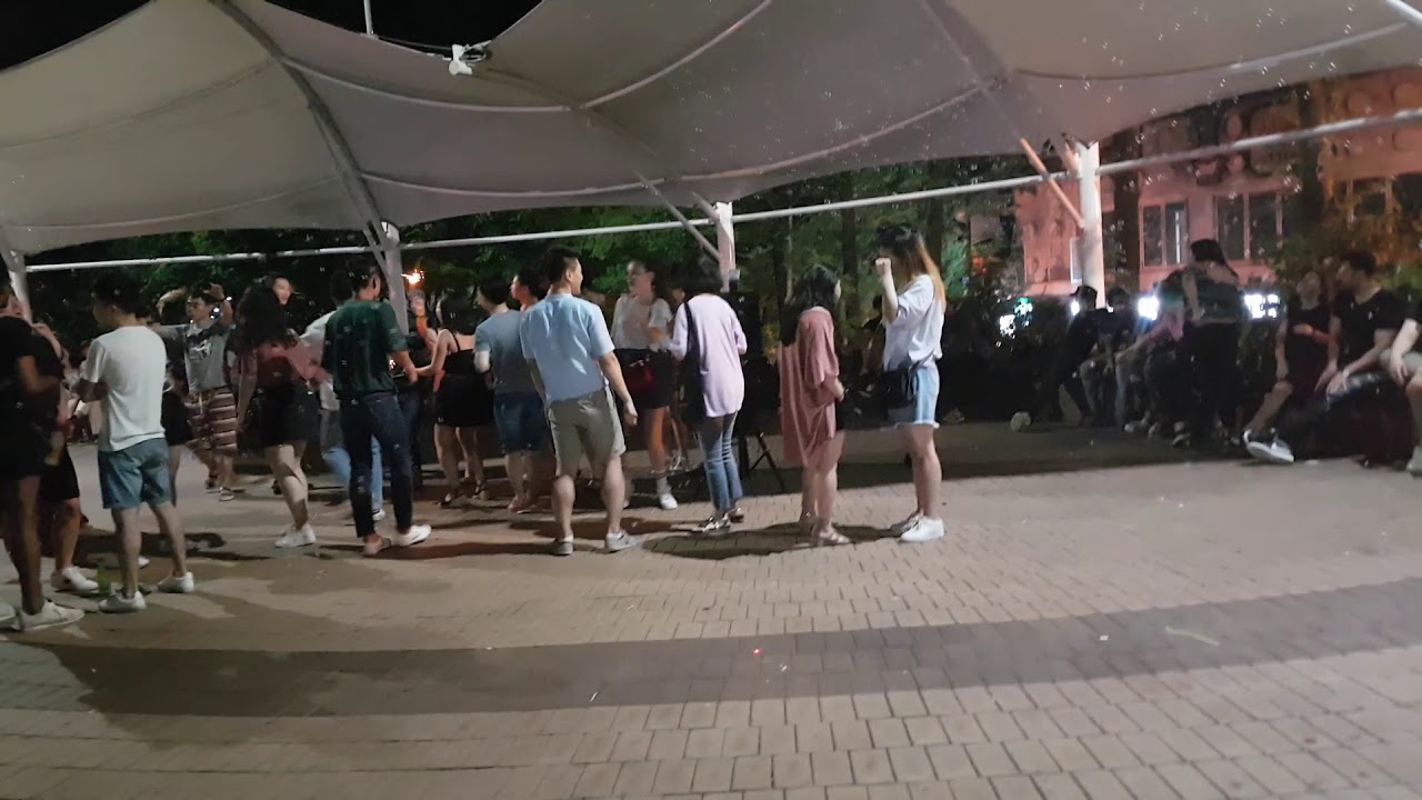 HongDae Playground Party - YouTube