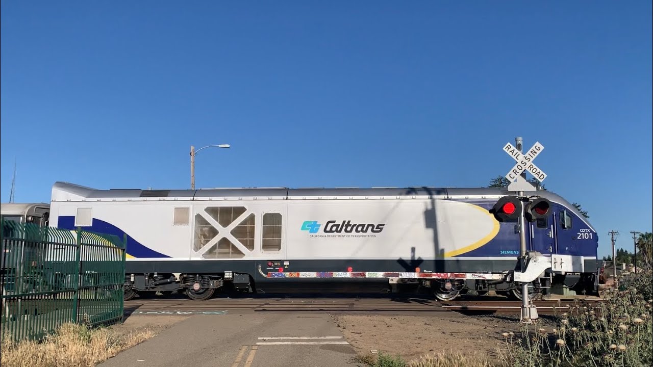 Amtrak CDTX 8311 San Joaquins Train 702 South - Calaveras Bike Trail ...