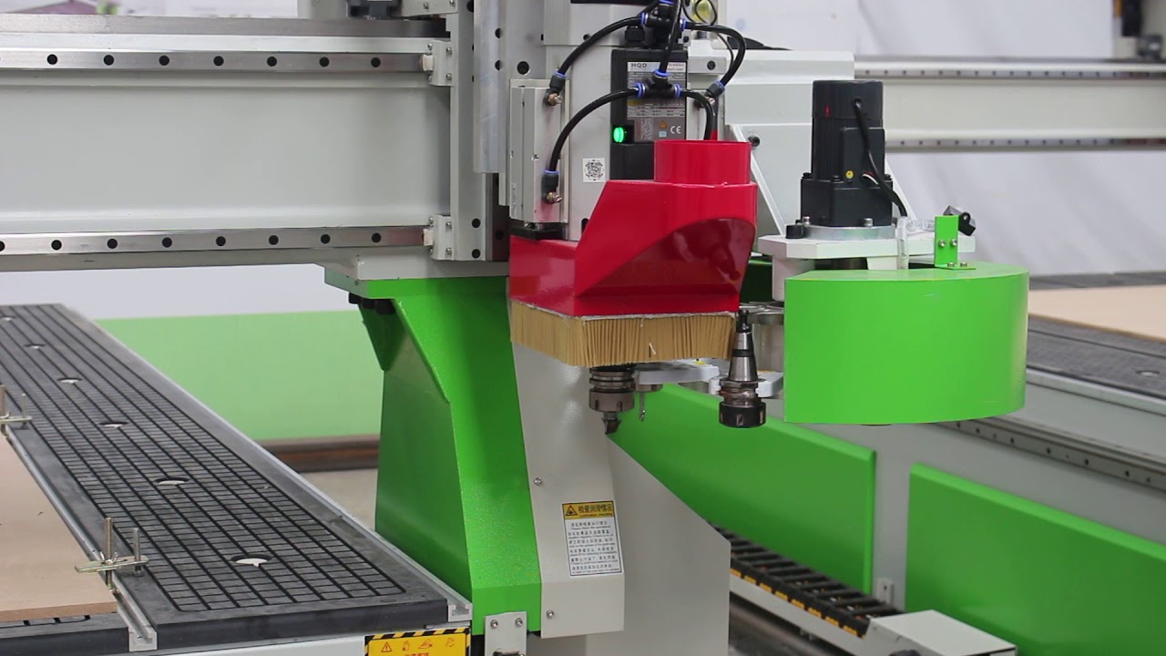 Russia cnc router2130 ATC, high preision wood router machine - YouTube