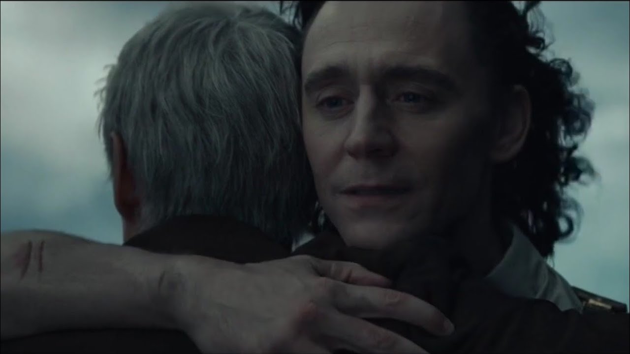 LOKI HUGS MOBIUS! (Loki 1×5) - YouTube