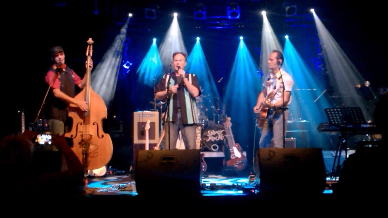 Silver Rockets live - YouTube