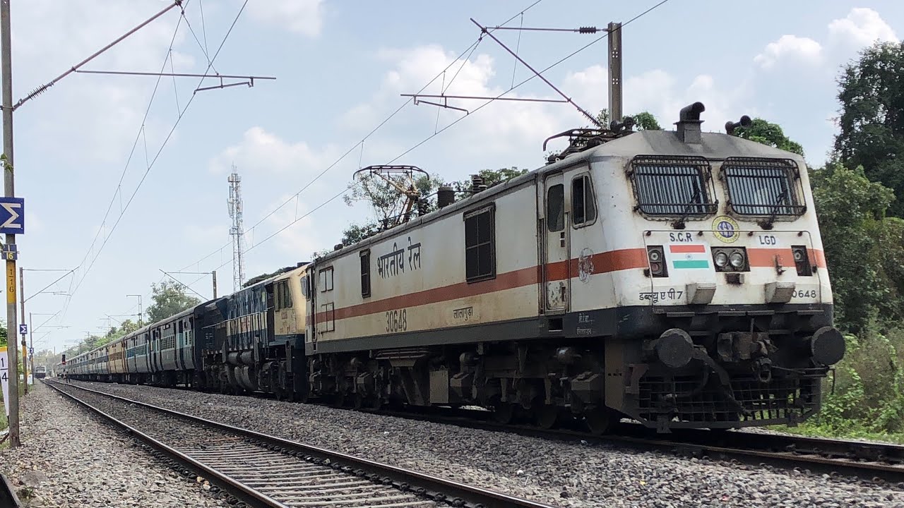 LGD WAP-7+GOOTY WDG-4 || GUNTUR-DHONE PASSENGER || 57328 || @GUNTUR ...