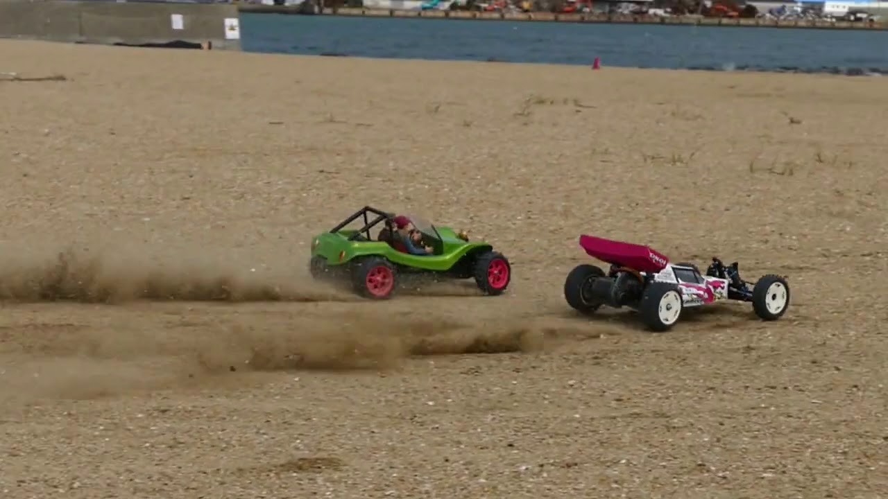 砂浜バトル タミヤ ザ ハーク vs ストリートバギー TAMIYA DN-01 ZAHHAK VS DT-02 STREET ROVER ...