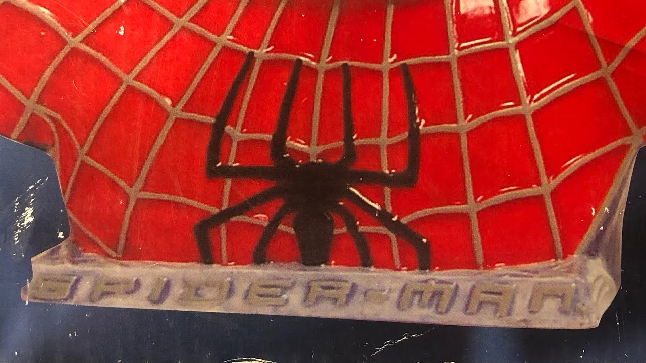 OVERVIEW& REVIEW OF SPIDER-MAN KITCHEN ITEM MY UNCLE BOUGHT US!!(I LOVE ...