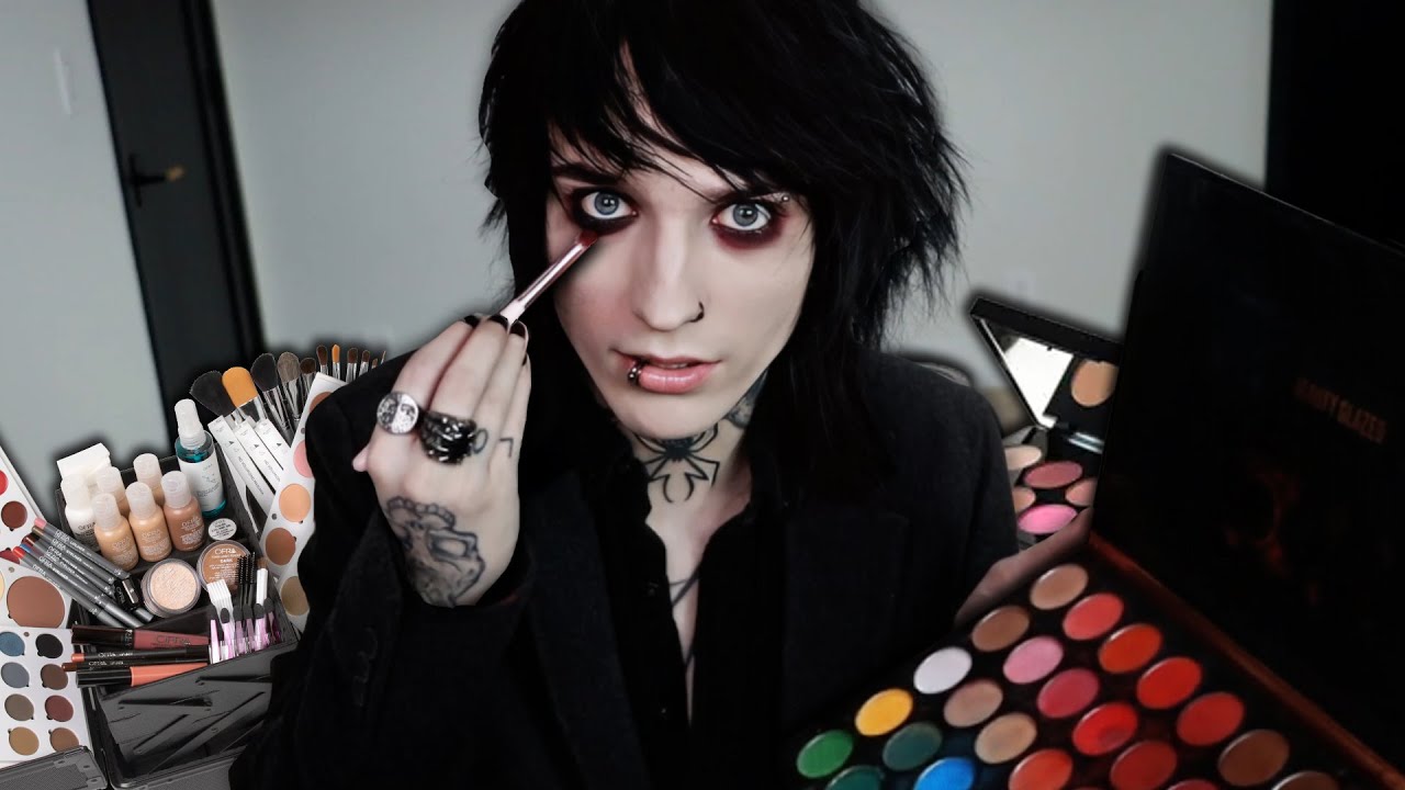 How I Do My Emo Makeup 2024 - YouTube
