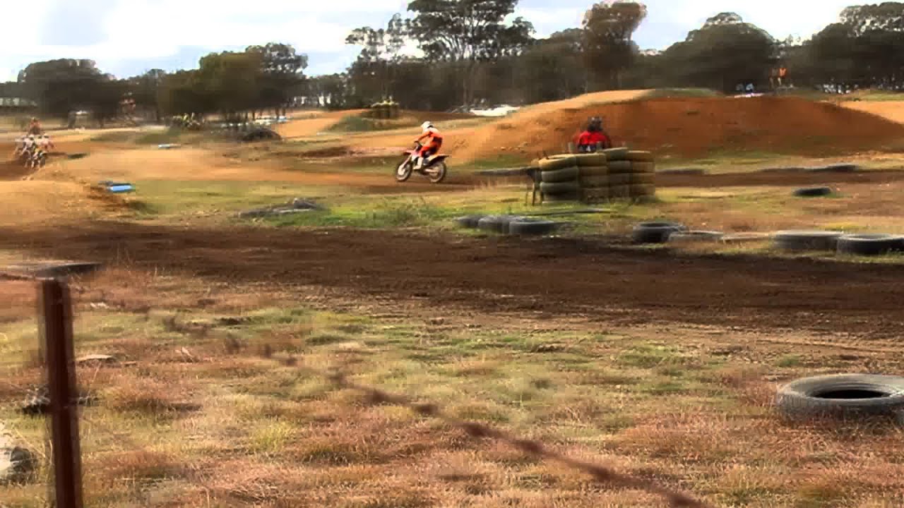 Canobolas Motorcycle Club - Club Championships Round 3 2013 - YouTube