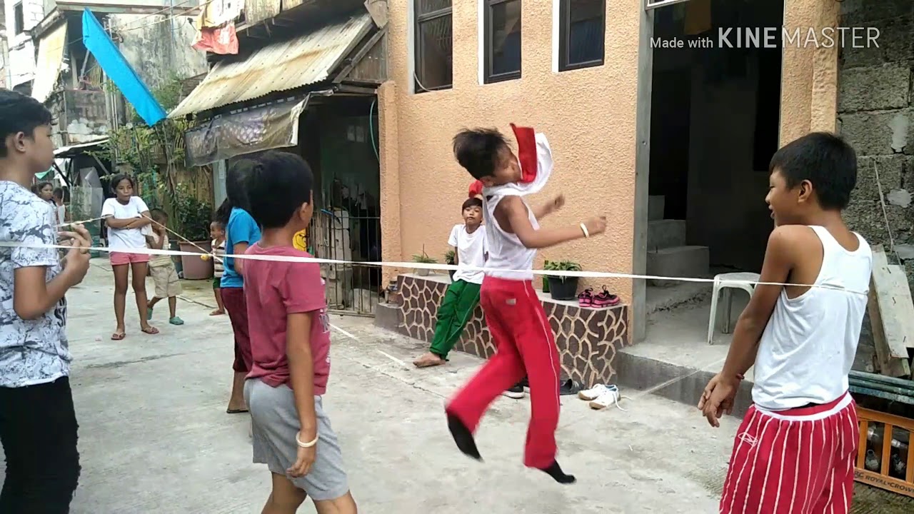 First video playing chinese garter - YouTube