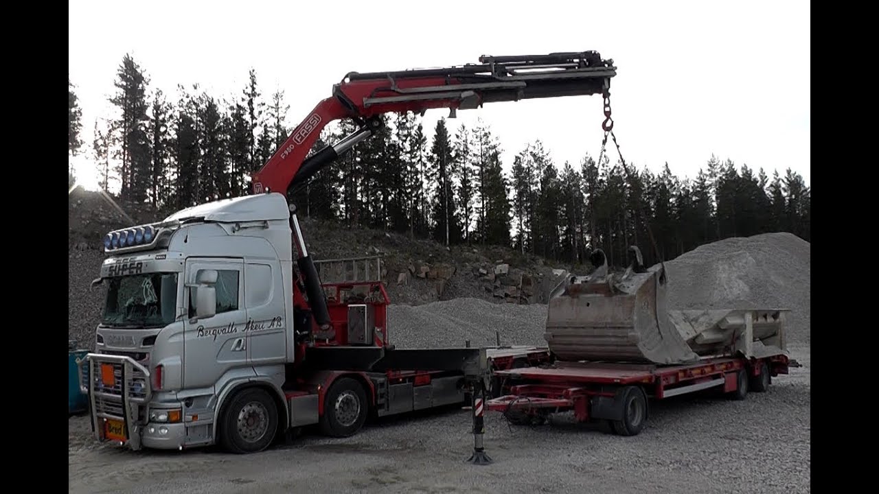 Scania R560 8x2 \8/ Sound With Fassi F950 Crane - YouTube