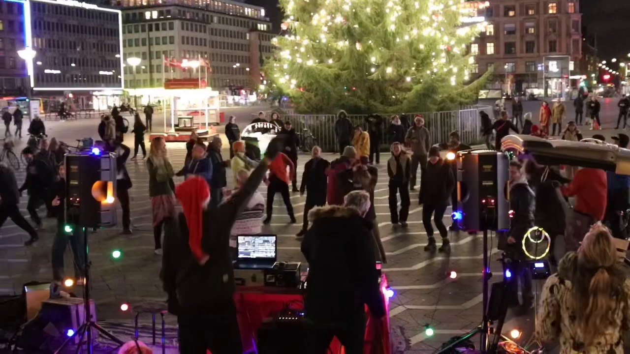 Gadefest i København - YouTube