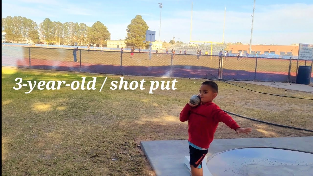 3-year-old sets records in shot put 4K. - YouTube