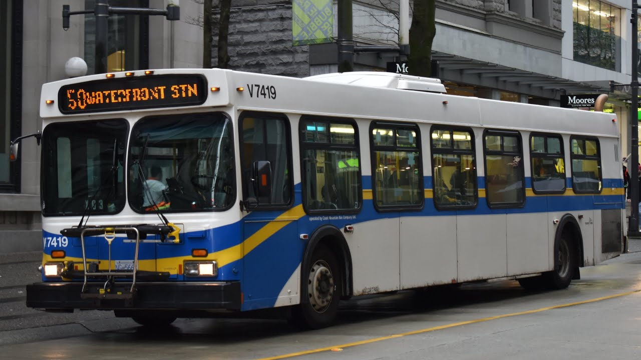 Translink CMBC 2000 New Flyer D40LF 7419 - YouTube